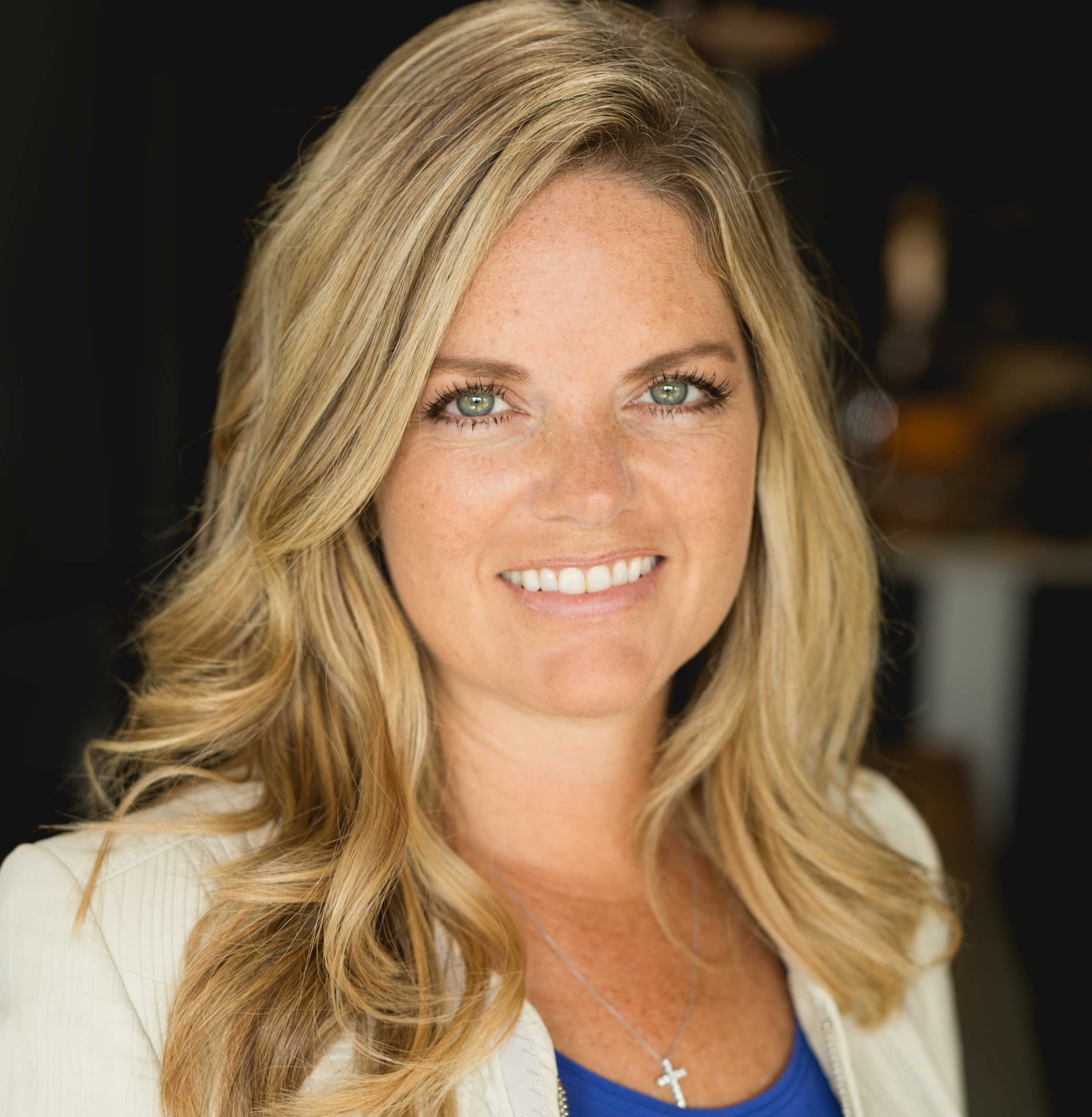 Jennifer Page Bio | Book for Speaking Engagements